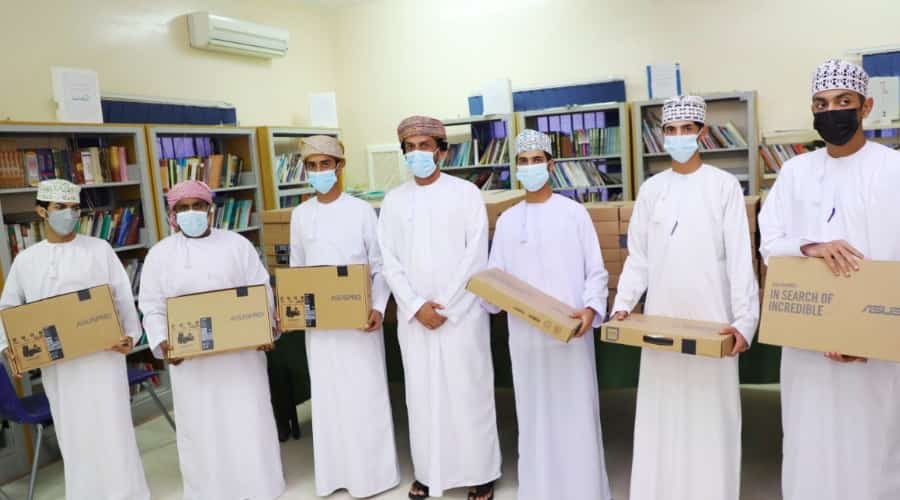 PDO Funds more than 2000 Laptops for School Students - Arabian Daily News