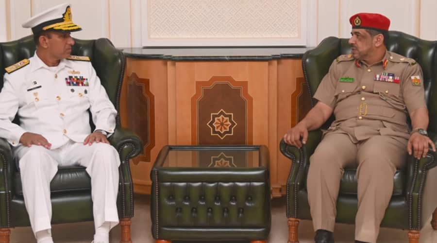 Oman’s NDC Commandant Receives Pakistan’s Navy Chief of Staff - Arabian ...