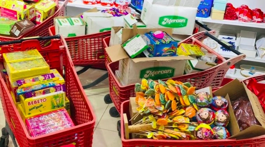 Muscat Municipality destroys expired chocolates, toys - Arabian Daily News