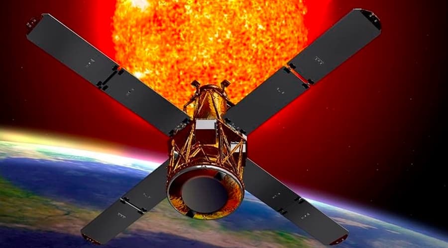 Old NASA Satellite to Fall to Earth, Low Risk of Danger - Arabian Daily ...