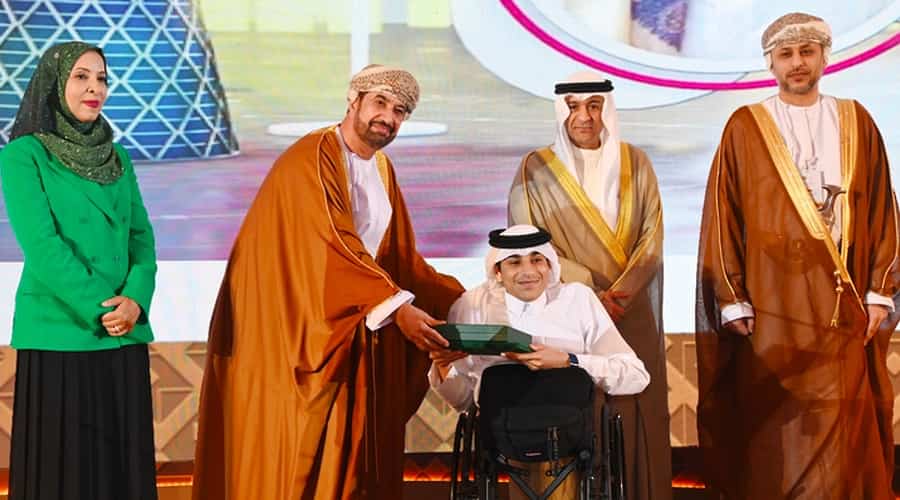 Delegated by HM The Sultan, Diwan of Royal Court Minister Honours Youth ...