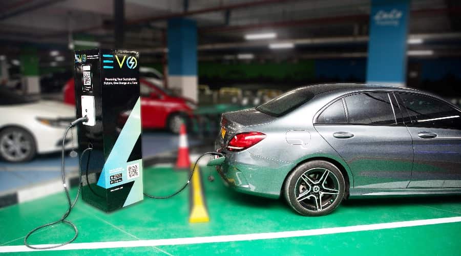 Mall of Muscat partners with EVO to install new EV charging stations in ...