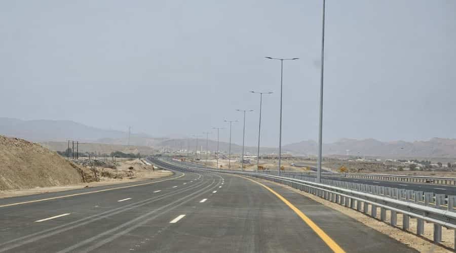 Oman Opens 9km Section of Sultan Turki bin Said Road from Al Kamil Wal ...